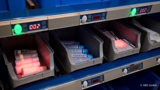 Pick by Light: Neue LED Pointer Option bringt das Licht in den Behälter